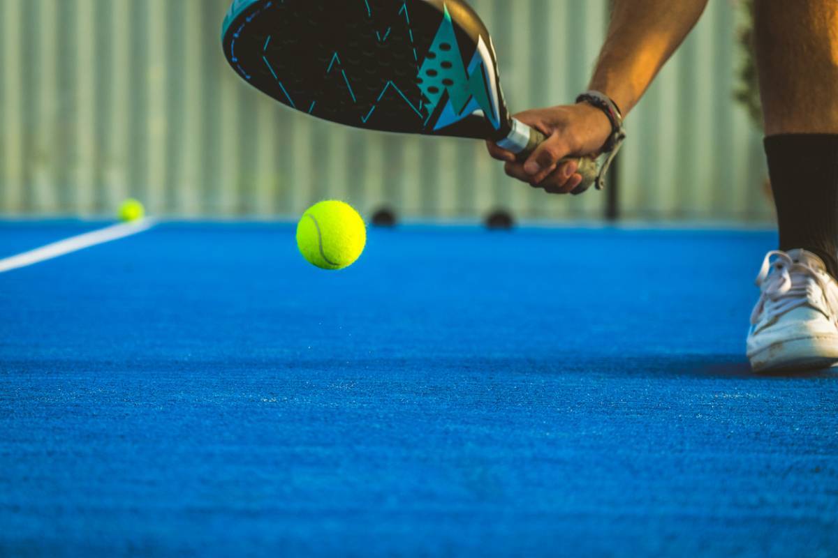 Comment choisir la bonne raquette de padel